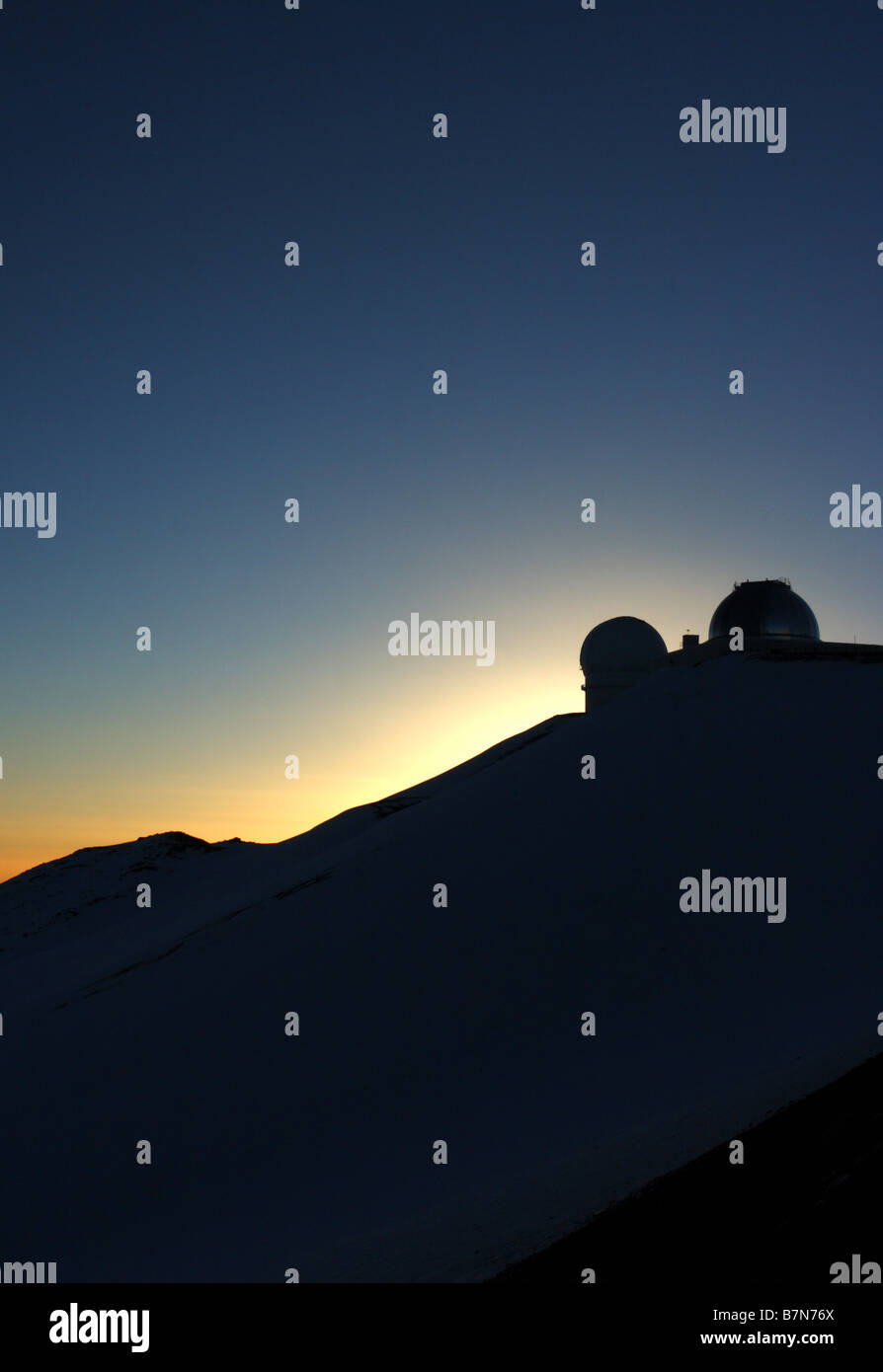 NASA observatory at sunrise at the Mauna Kea in Big Island , Hawaii ...
