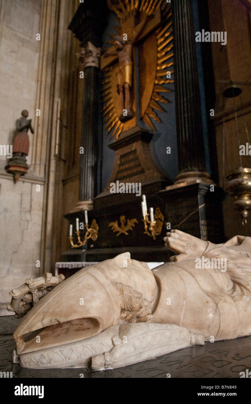 Nrw tomb stone hi-res stock photography and images - Alamy