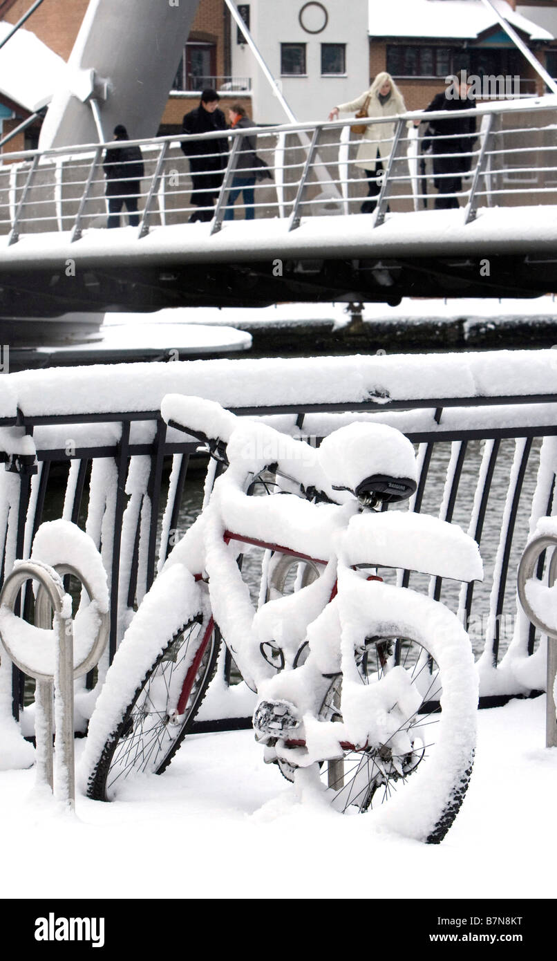 Snow scenes hi-res stock photography and images - Alamy