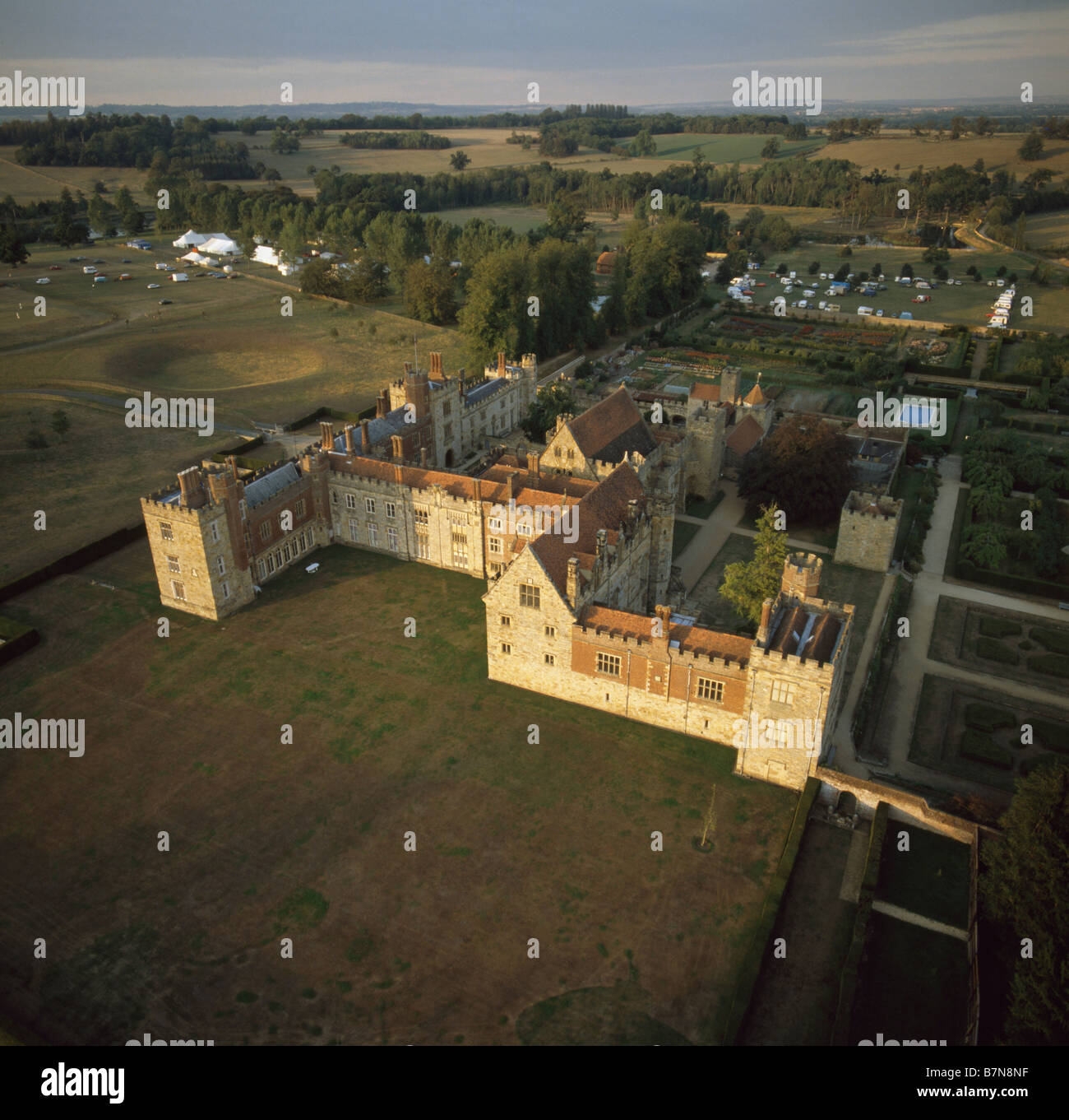 Penshurst hi-res stock photography and images - Alamy