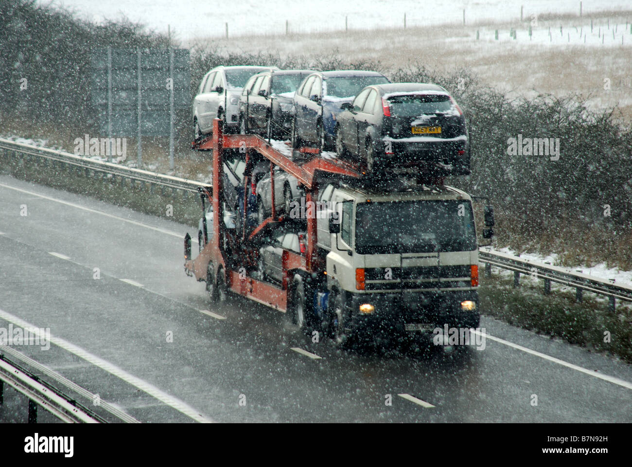 Car transporter uk hi-res stock photography and images - Alamy