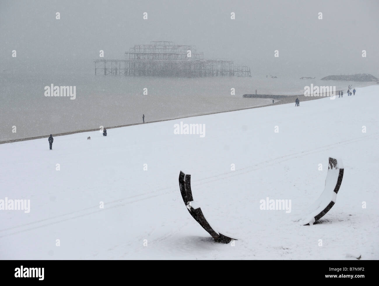Pebble beach covered in snow hi-res stock photography and images - Alamy