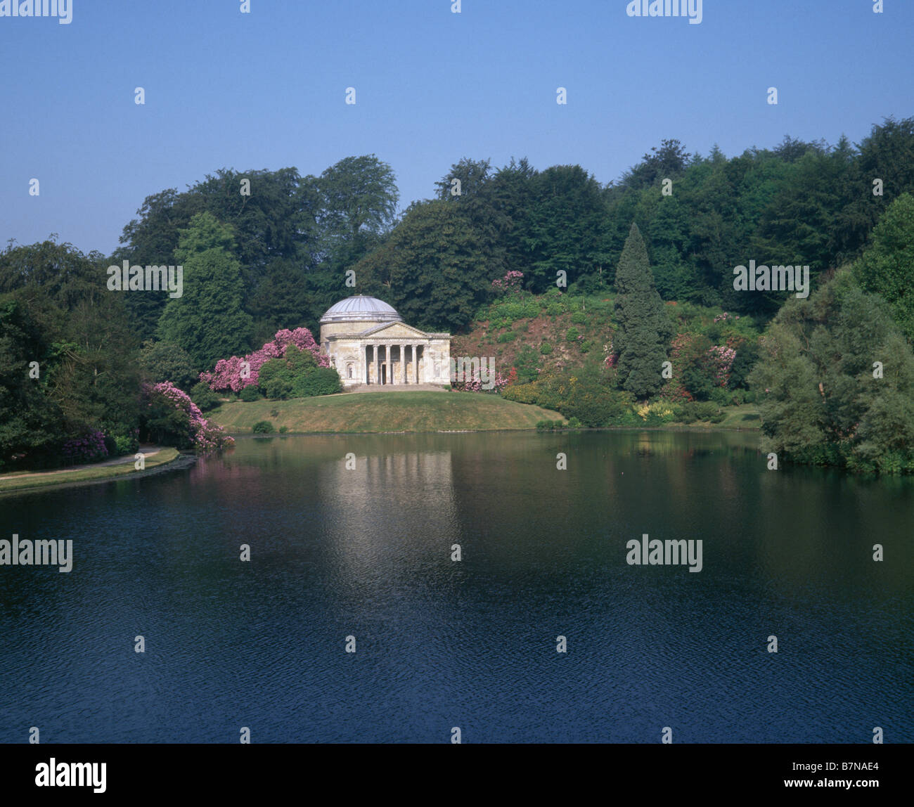 The pantheon stourhead wiltshire hi-res stock photography and images ...