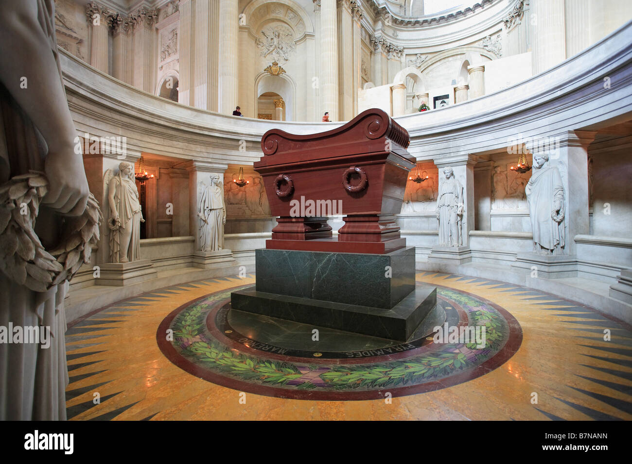 Tomb napoleon hi-res stock photography and images - Alamy