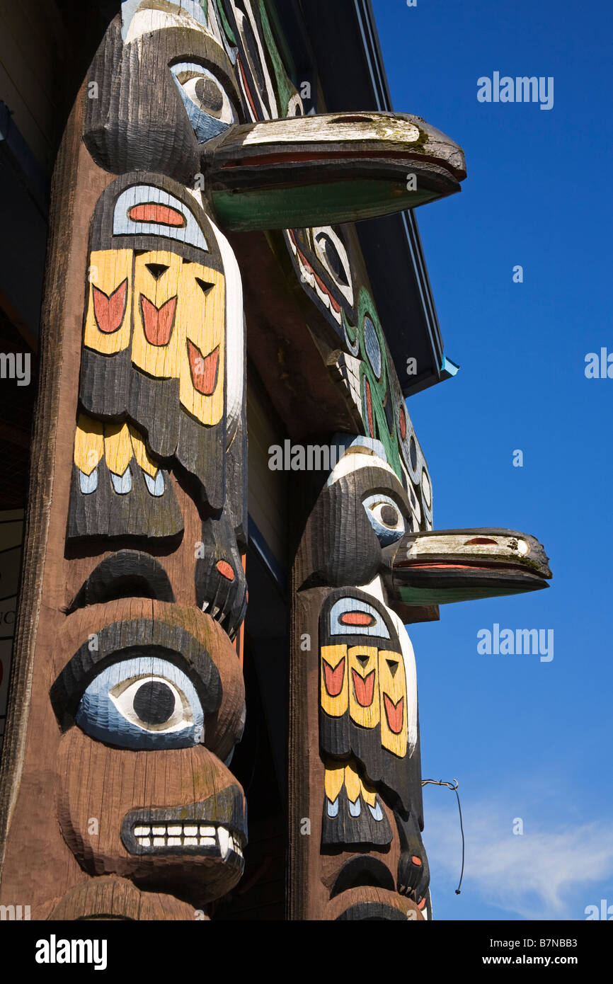 Totem Pole on Store Pier 54 Seattle Washington State USA Stock Photo ...