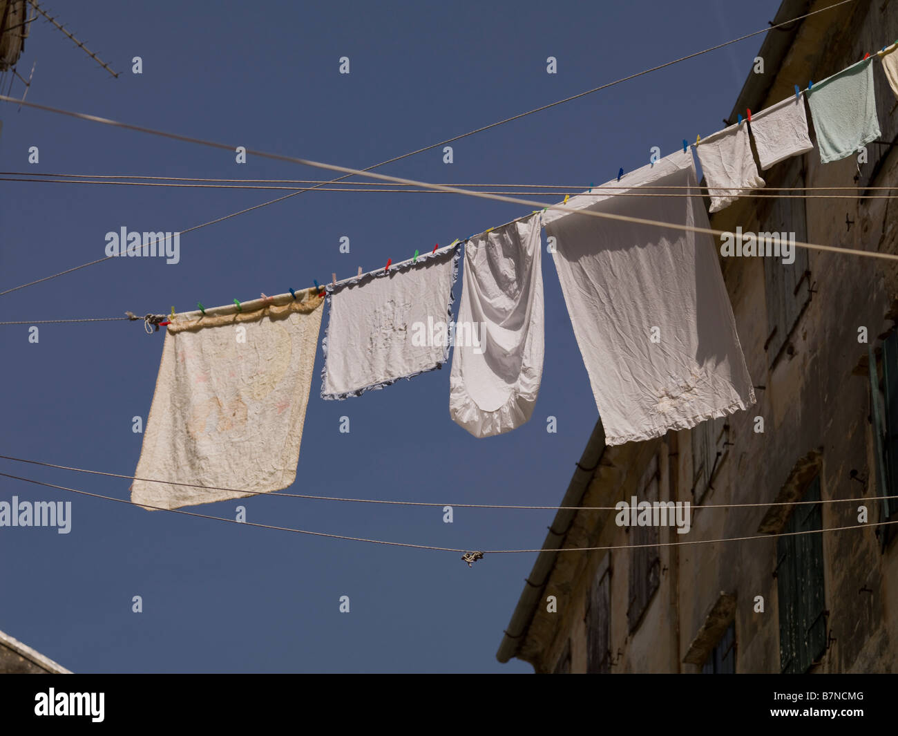 Hanging pics hi-res stock photography and images - Alamy