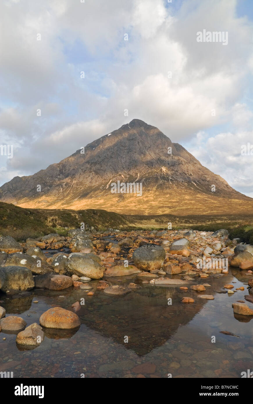 Stob Dearg Buachaille Etive Mor, River Coupall, at the head of Glencoe ...