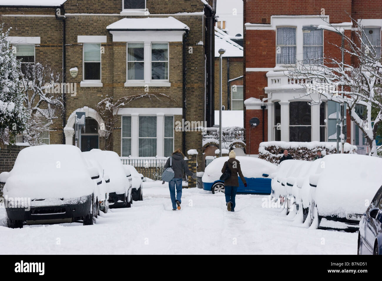 Heavy Snow Falls in London United Kingdom Stock Photo - Alamy