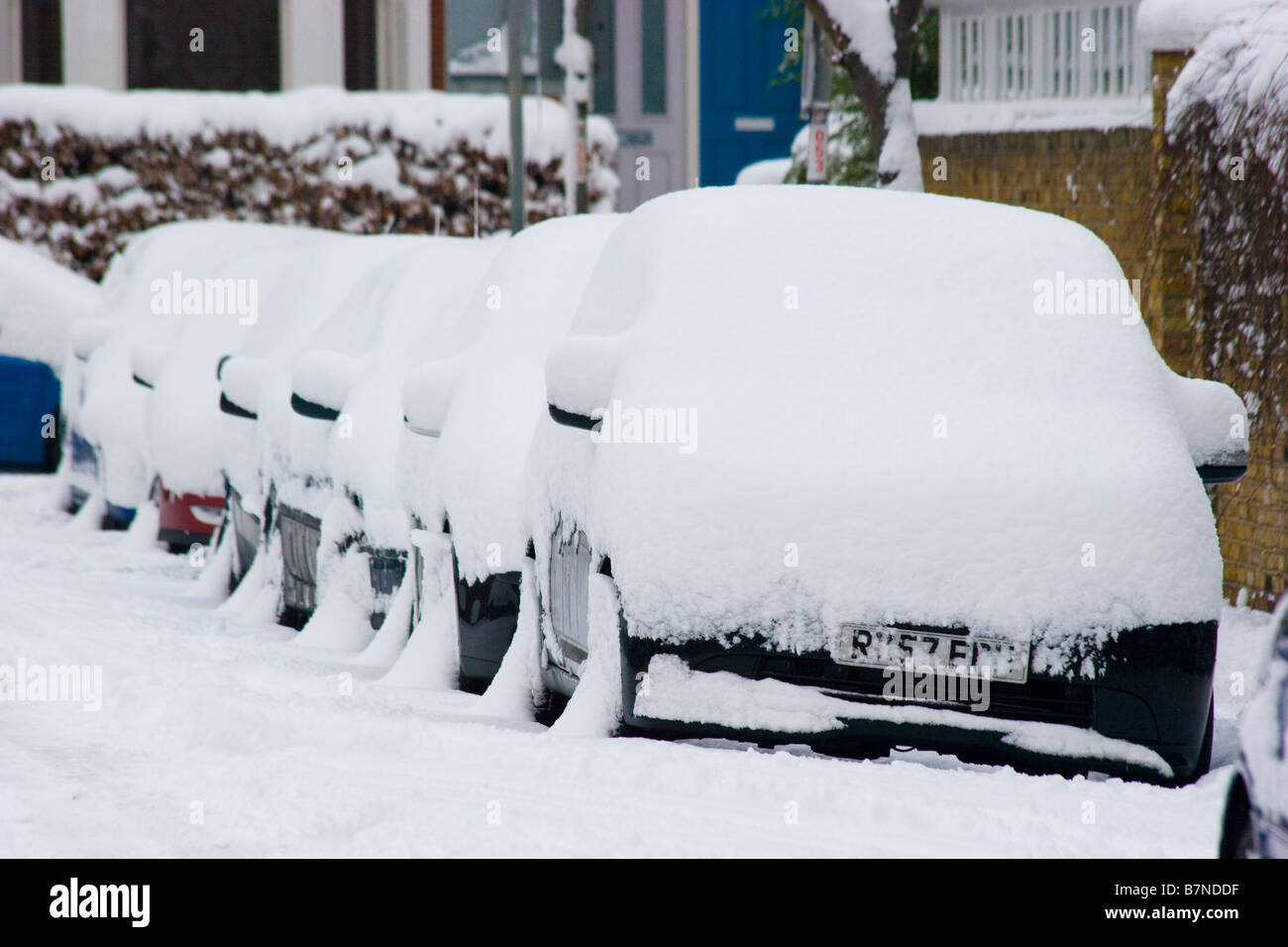 Heavy Snow Falls in London United Kingdom Stock Photo - Alamy