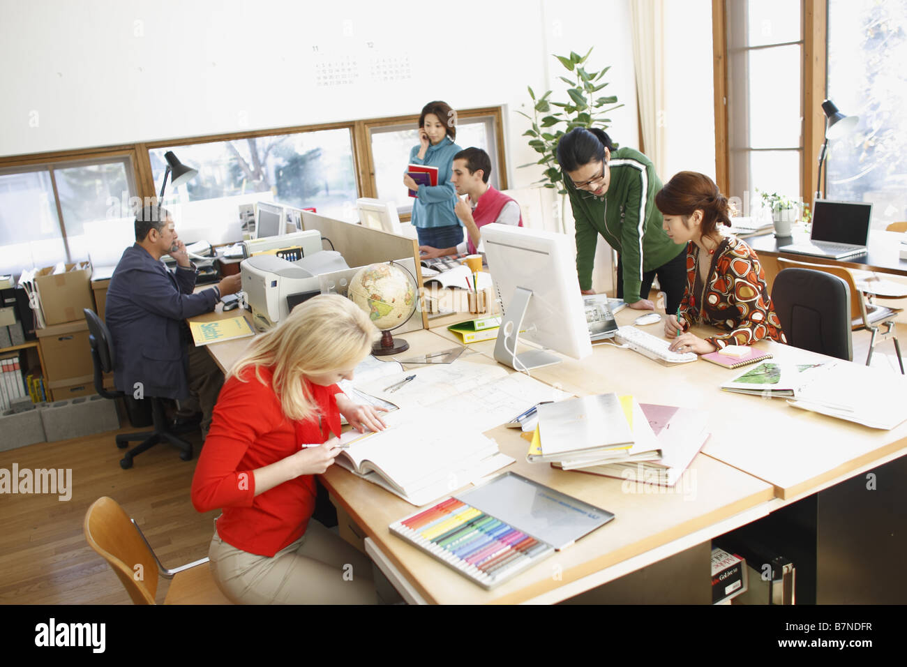 People working in the office Stock Photo - Alamy