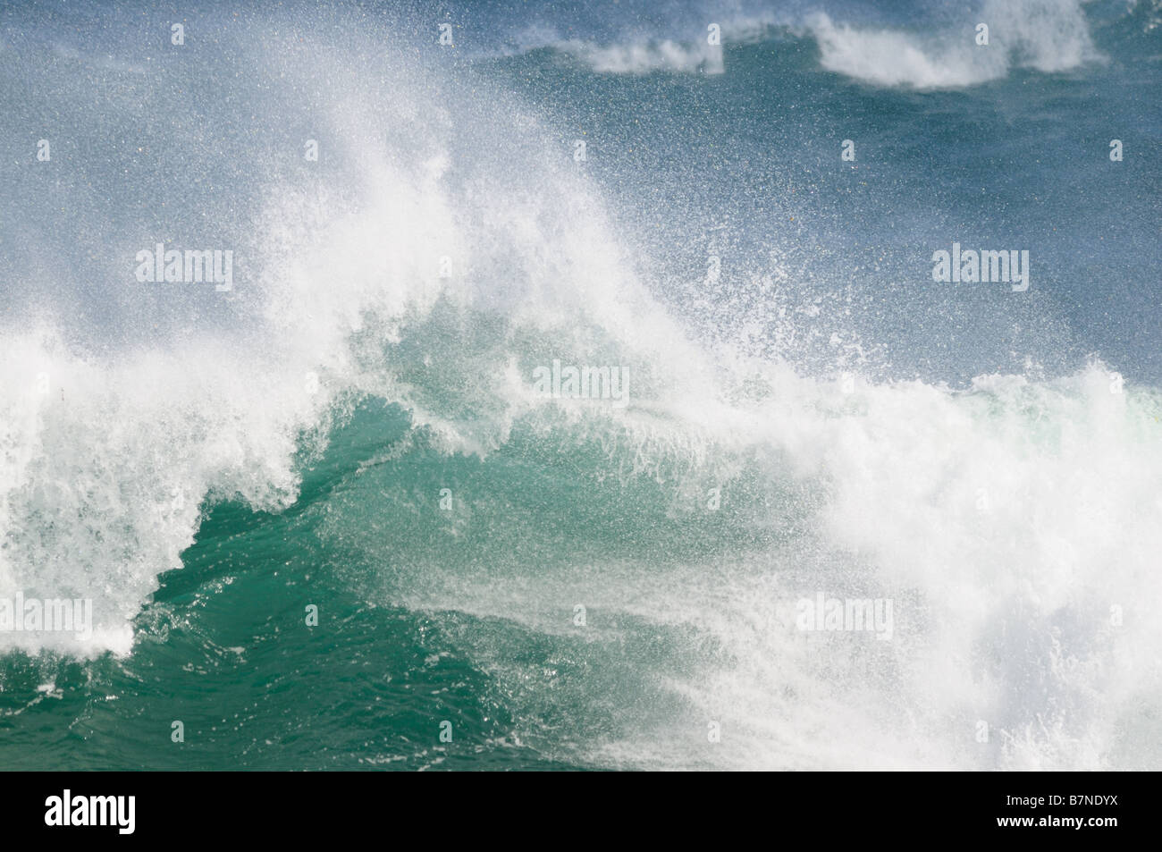 Wave crash break hi-res stock photography and images - Alamy