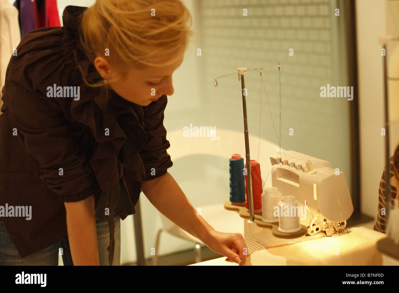 Person profile sewing sewing hi-res stock photography and images - Alamy