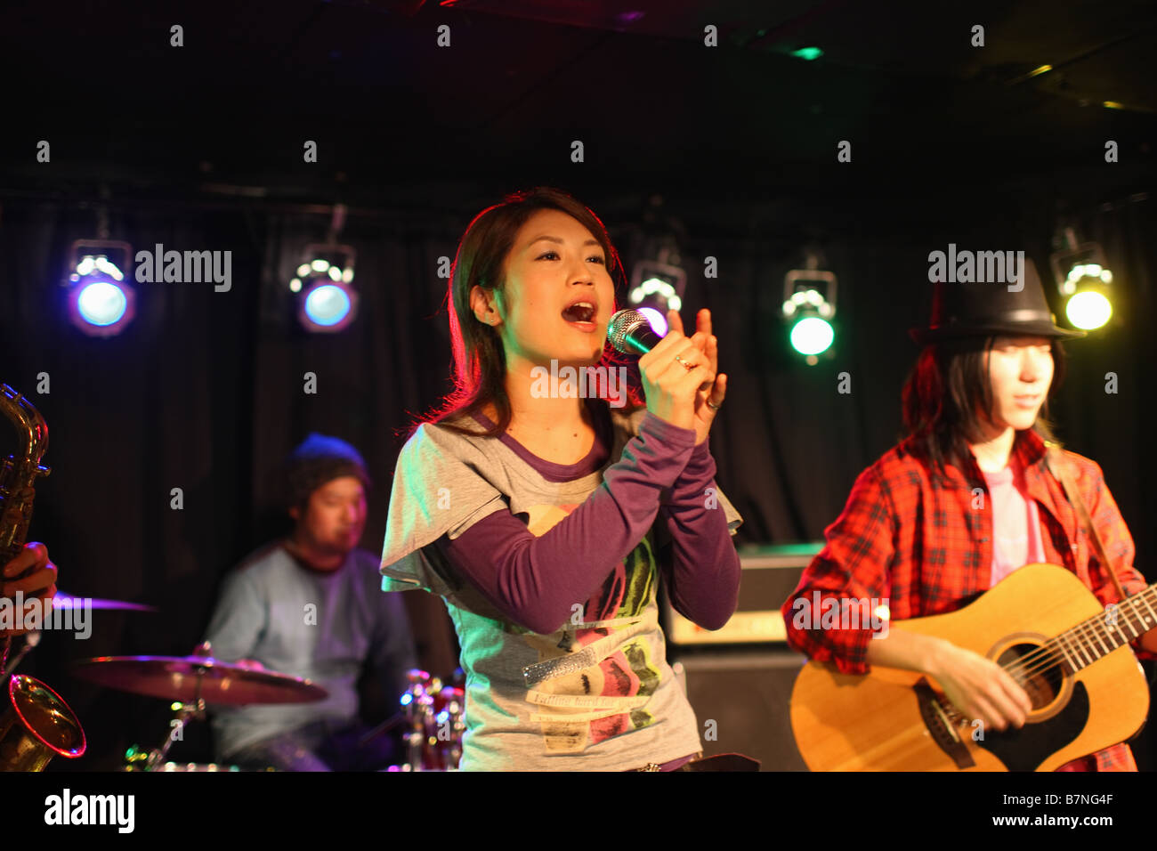Spotlight on stage no people hi-res stock photography and images - Alamy