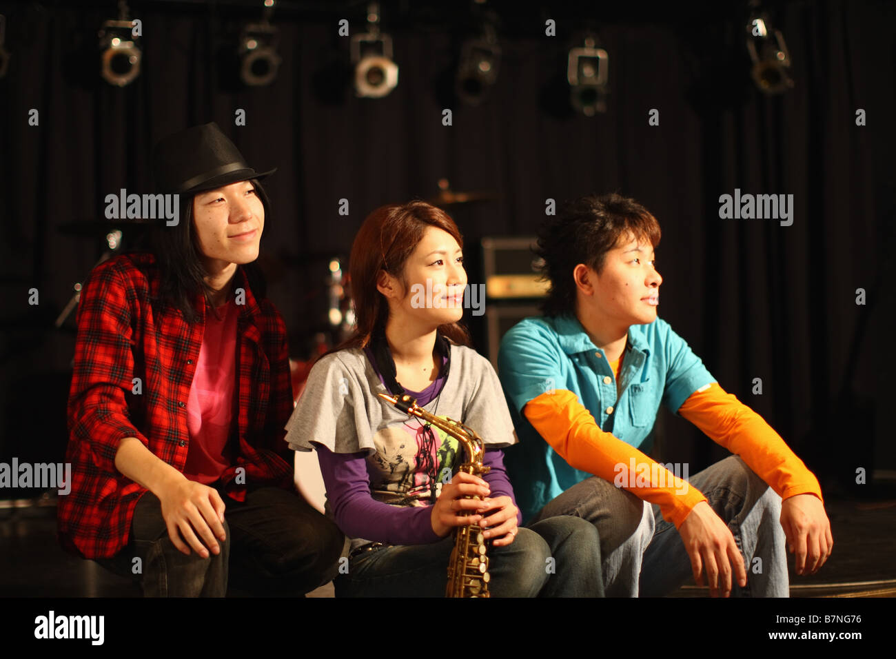 Smile on stage hi-res stock photography and images - Alamy