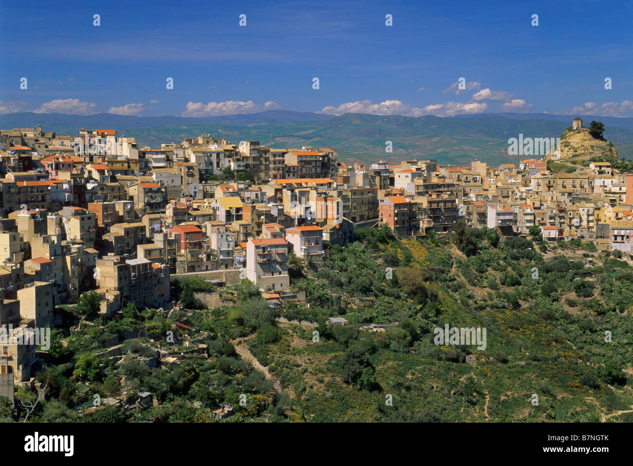 Hill town of Centuripe Sicily Italy Stock Photo - Alamy
