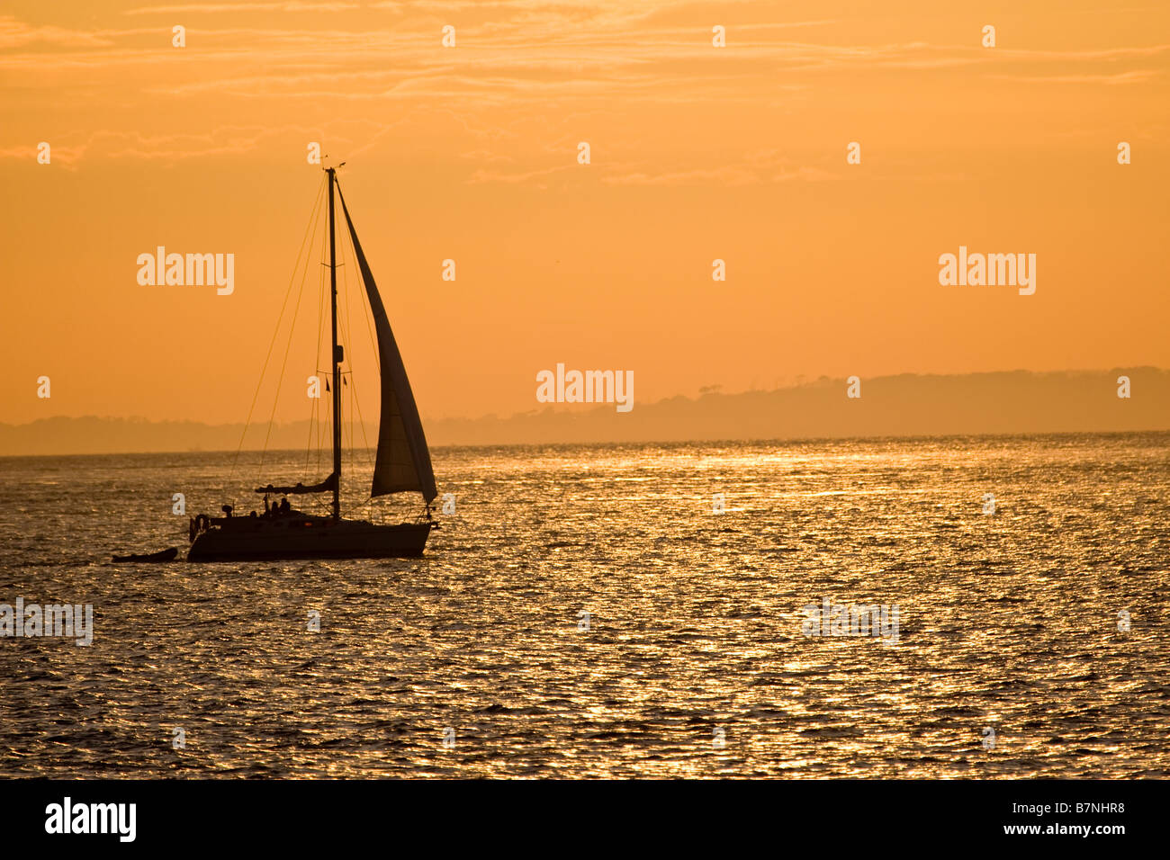 Solent water hi-res stock photography and images - Alamy