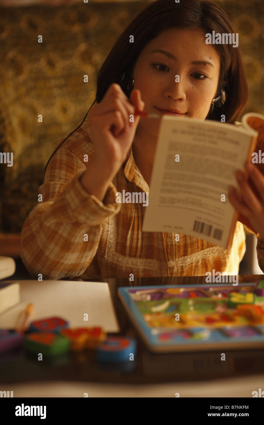 Living language hi-res stock photography and images - Alamy