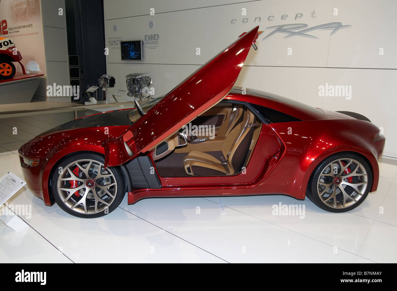 Mitsubishi Concept RA - new concept car Moscow International Automobile ...