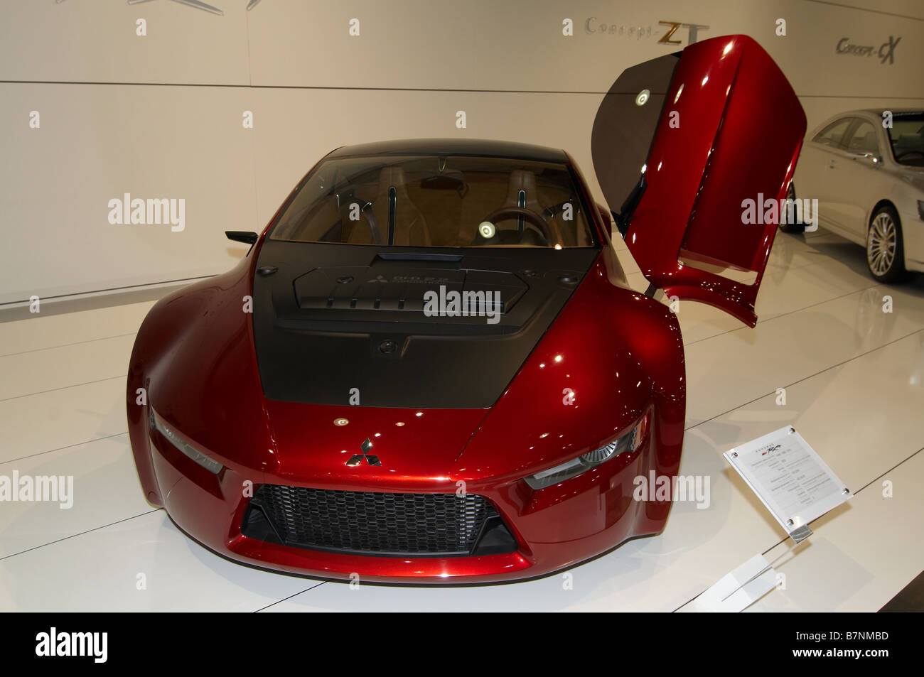 Mitsubishi Concept RA - new concept car Moscow International Automobile ...