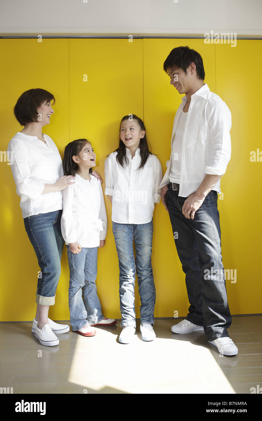 Child wall standing whole body hi-res stock photography and images - Alamy