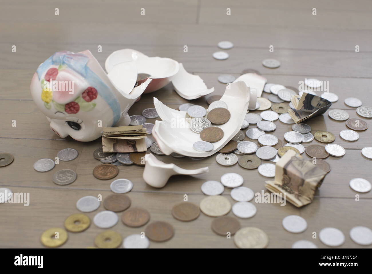 Broken savings box Stock Photo - Alamy