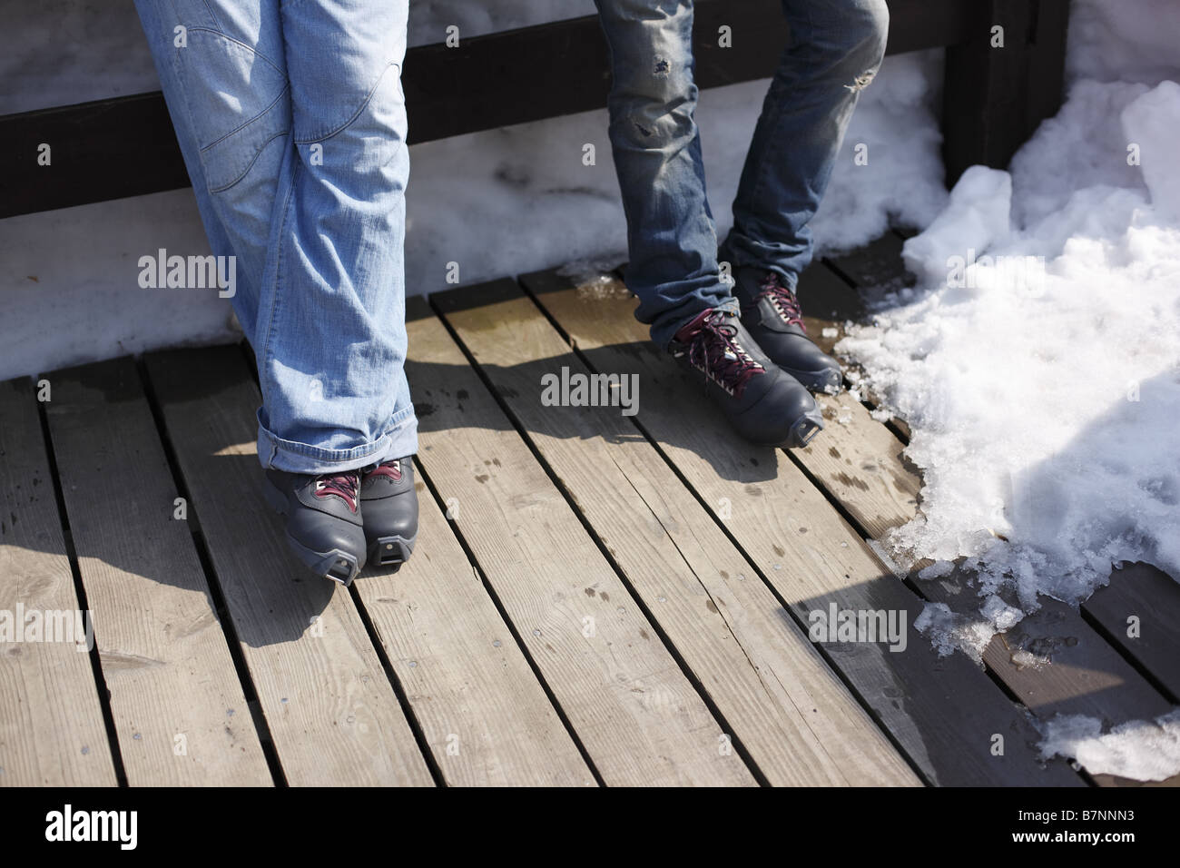 Two feet of snow hi-res stock photography and images - Alamy