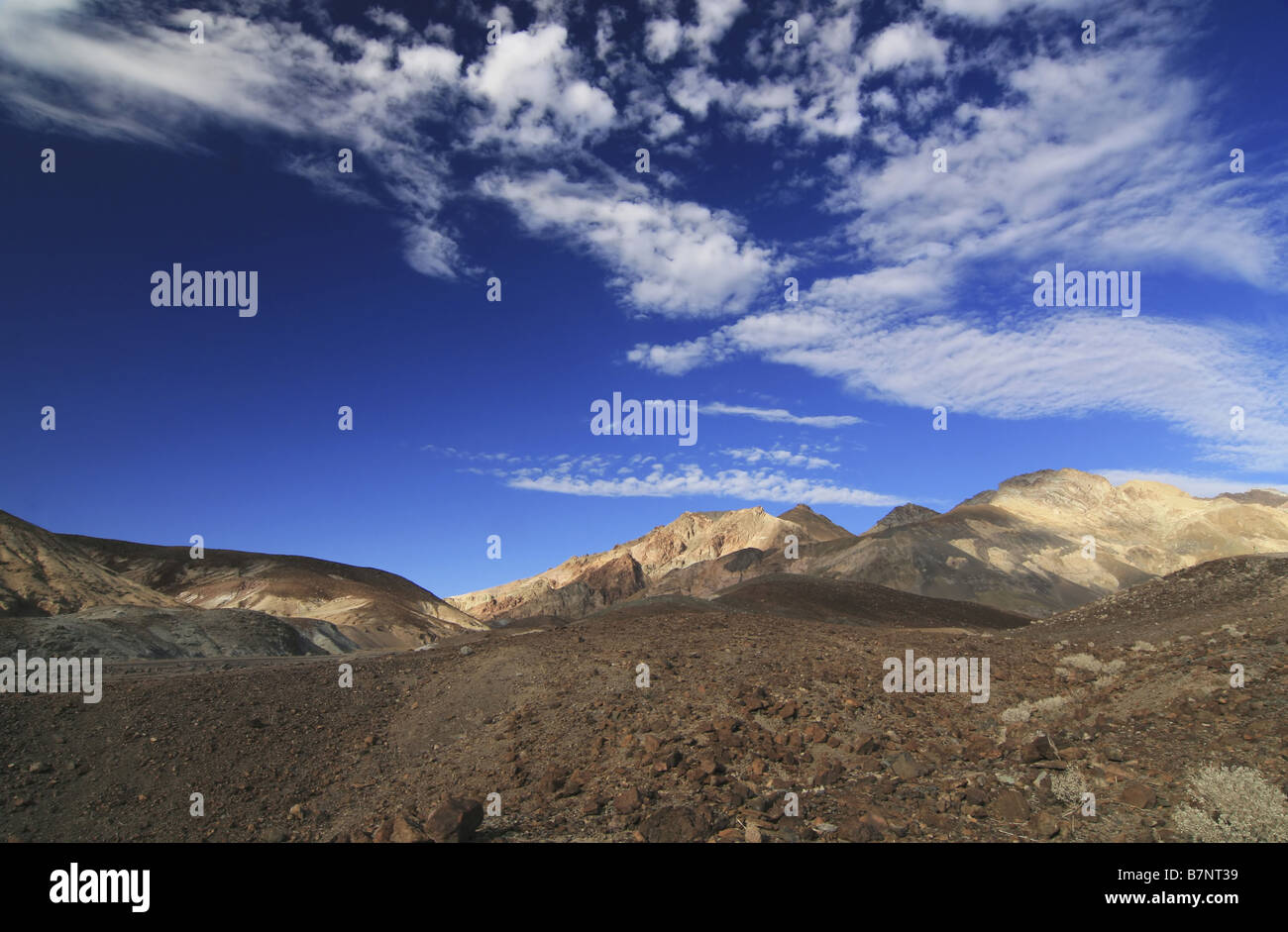 Orange and purple rock mineral hi-res stock photography and images - Alamy