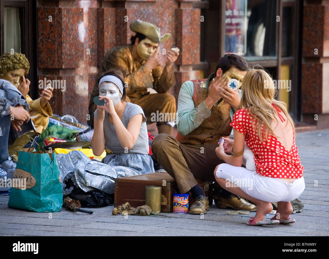 Austria Vienna street performer Stock Photo - Alamy