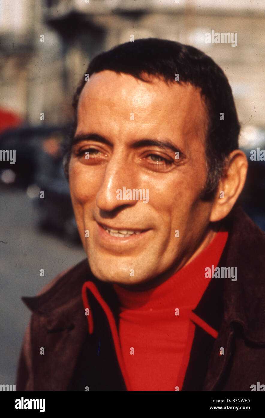 TONY BENNETT US singer in 1956 Stock Photo - Alamy
