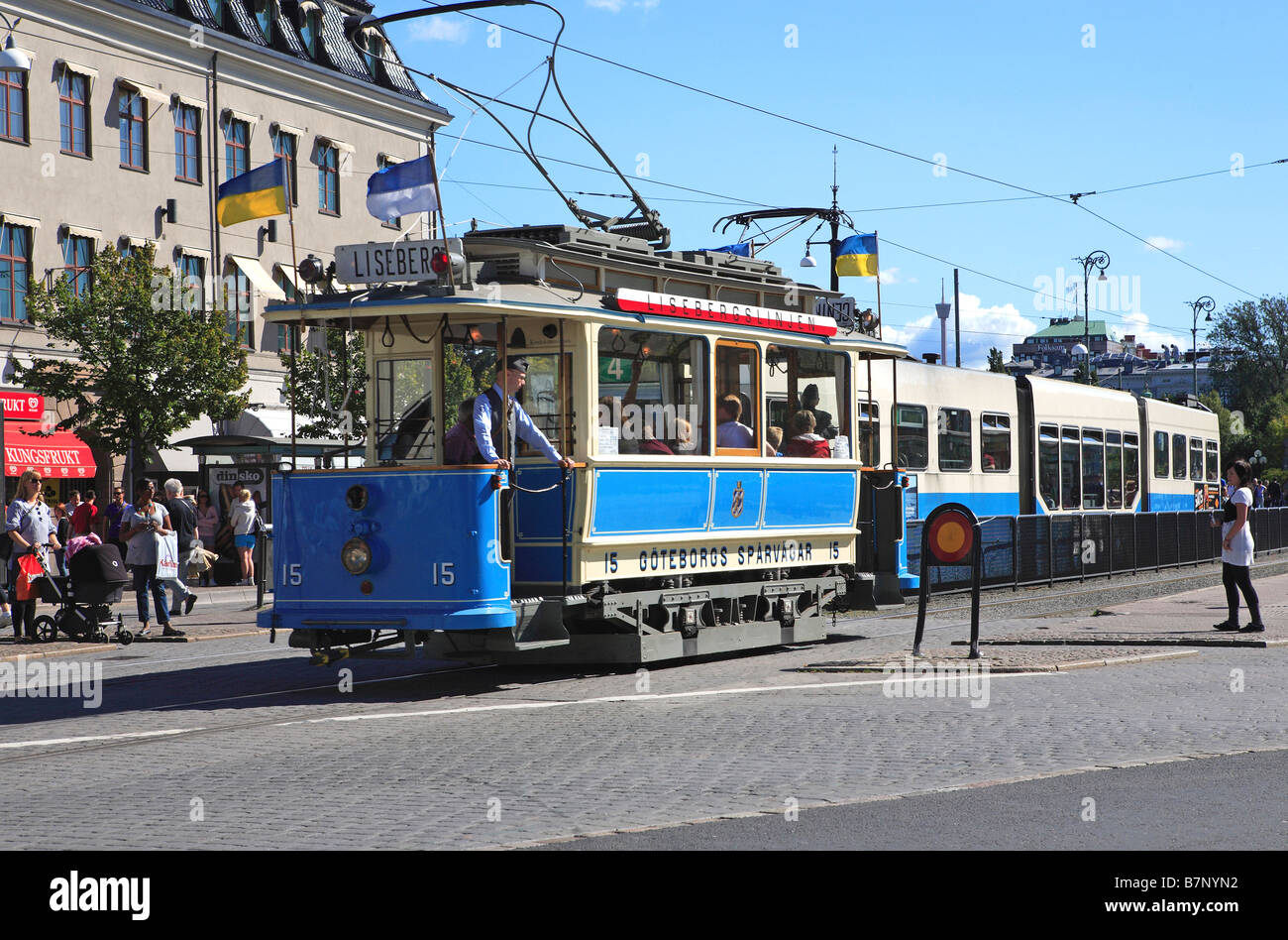 Tram cities hi-res stock photography and images - Alamy