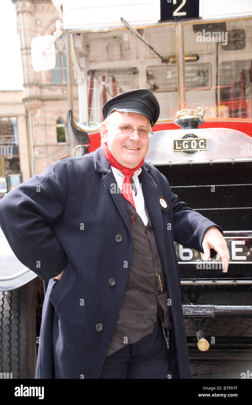 Old bus driver hi-res stock photography and images - Alamy