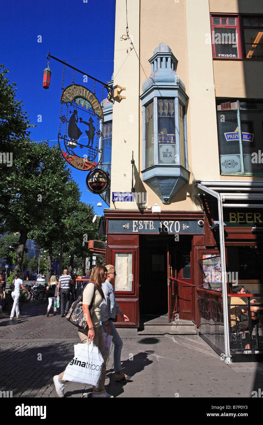 Ostra bar hi-res stock photography and images - Alamy