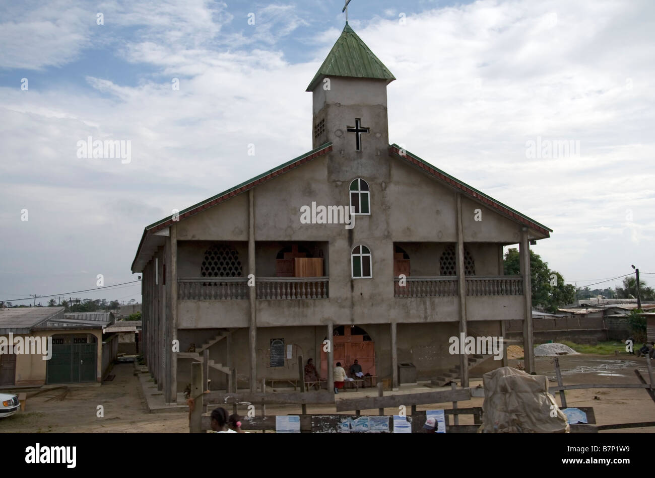 Africa cameroon christian church hi-res stock photography and images ...