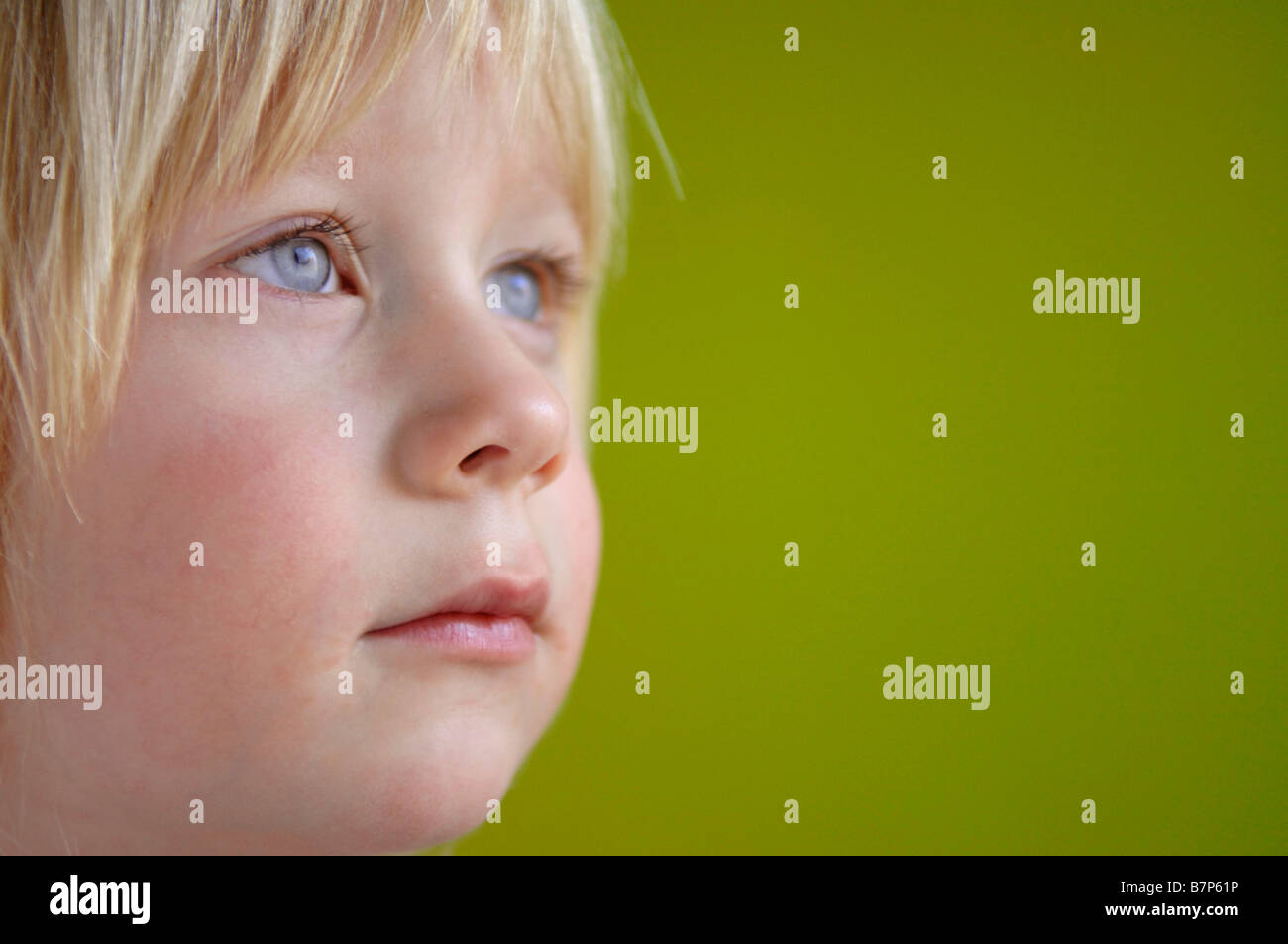 Blond and beautiful girl of three years Stock Photo - Alamy