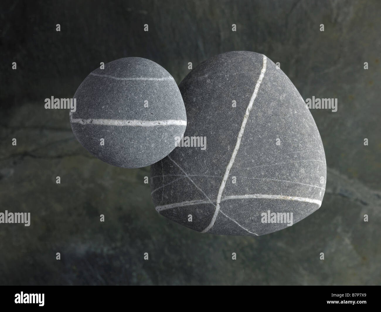 Large stones and pebbles balancing hi-res stock photography and images ...