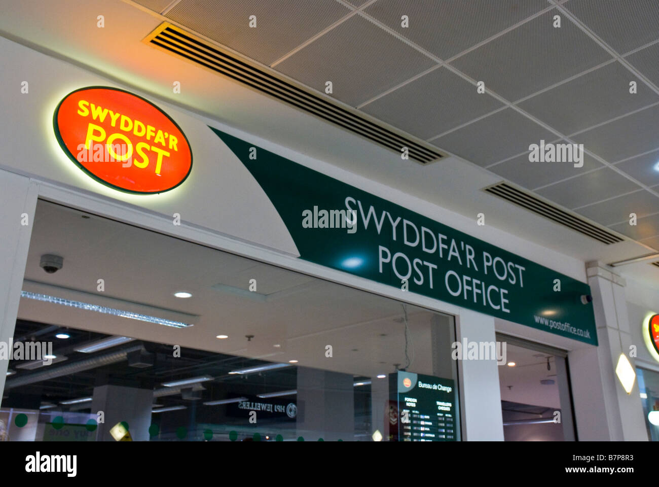 Welsh post office hi-res stock photography and images - Alamy