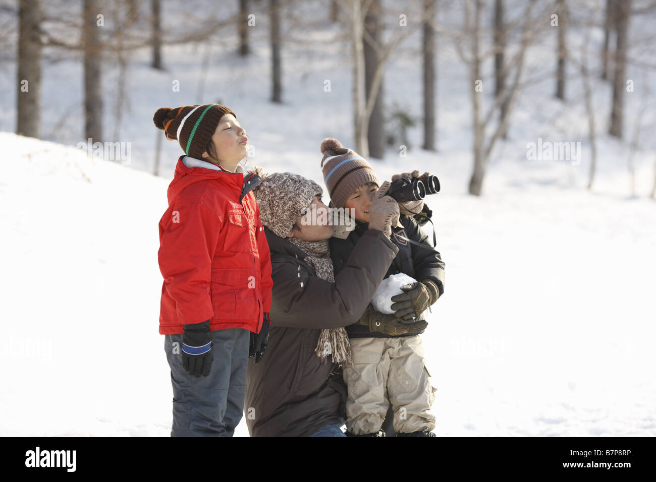 Father and son bird watching hi-res stock photography and images - Alamy