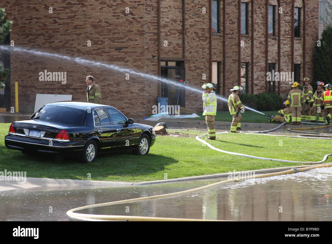 Firefighters respond to a serious industrial fire Stock Photo - Alamy