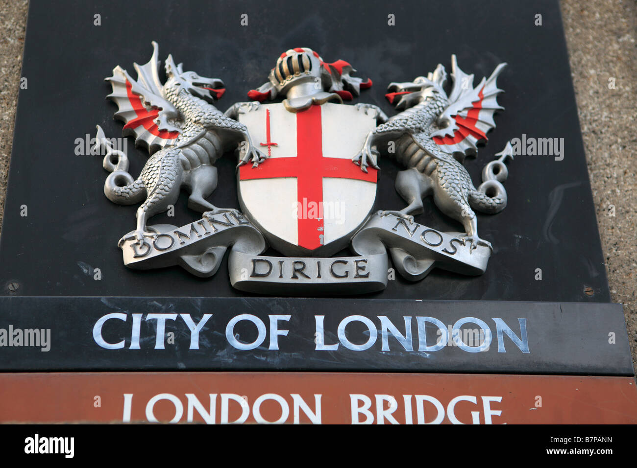 Coat of arms london hi-res stock photography and images - Alamy