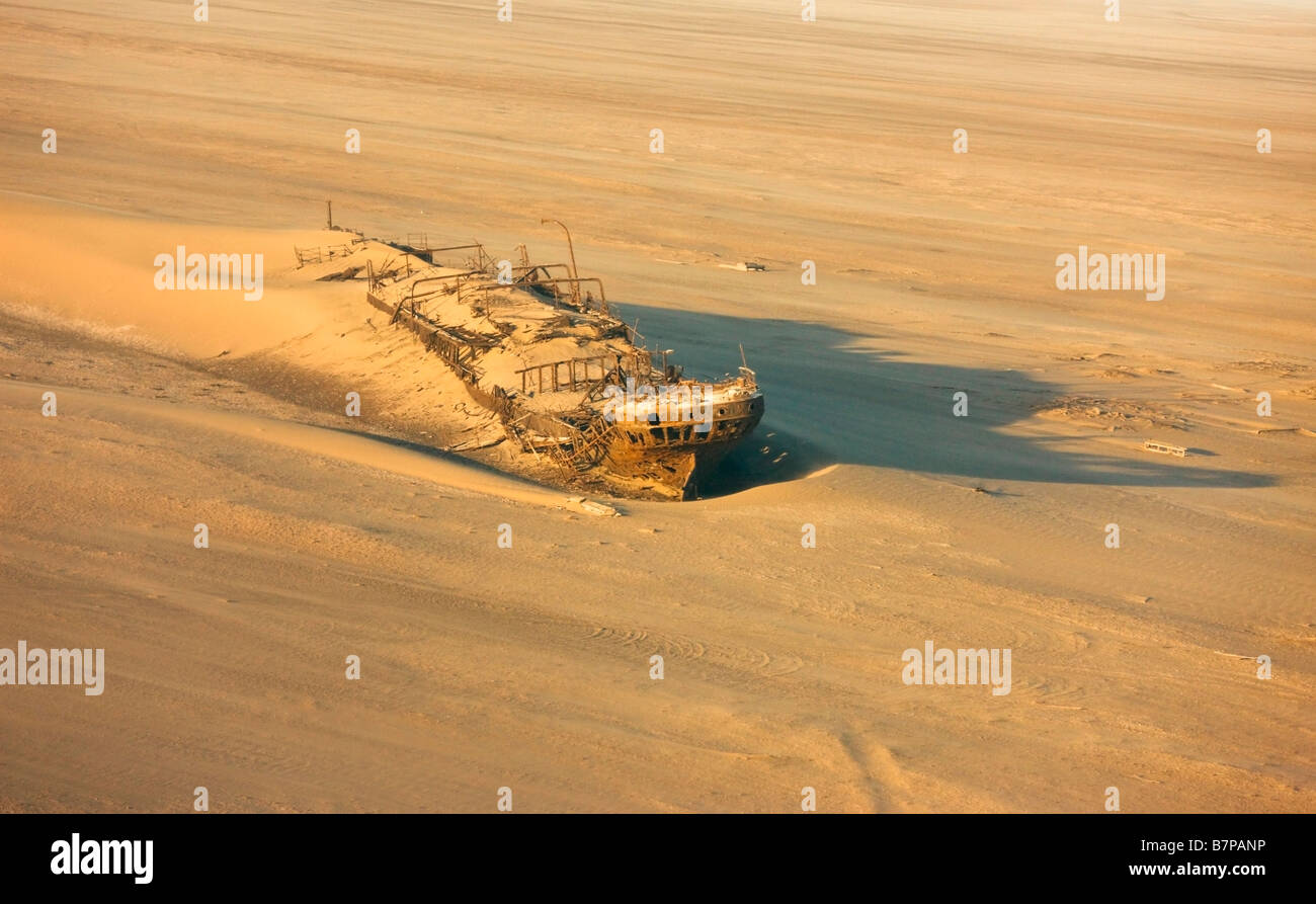 Shipwreck skeleton coast namib desert hi-res stock photography and ...