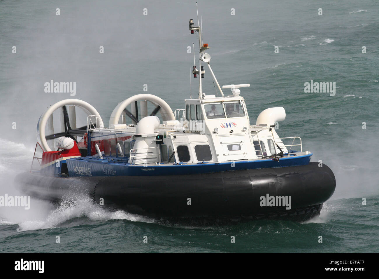 Isle of Wight hovercraft Stock Photo - Alamy