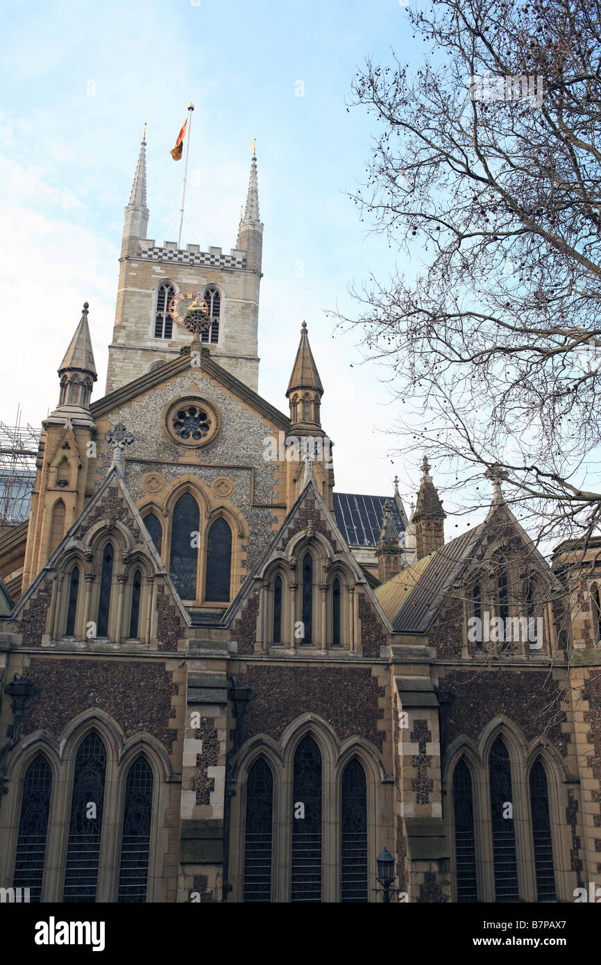 London Southwark Cathedral High Resolution Stock Photography and Images ...