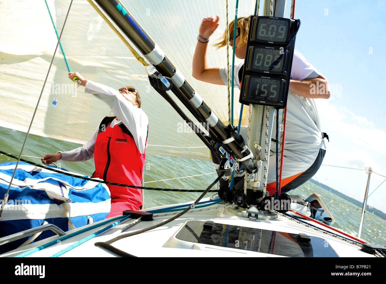 Crewing and uk hi-res stock photography and images - Alamy