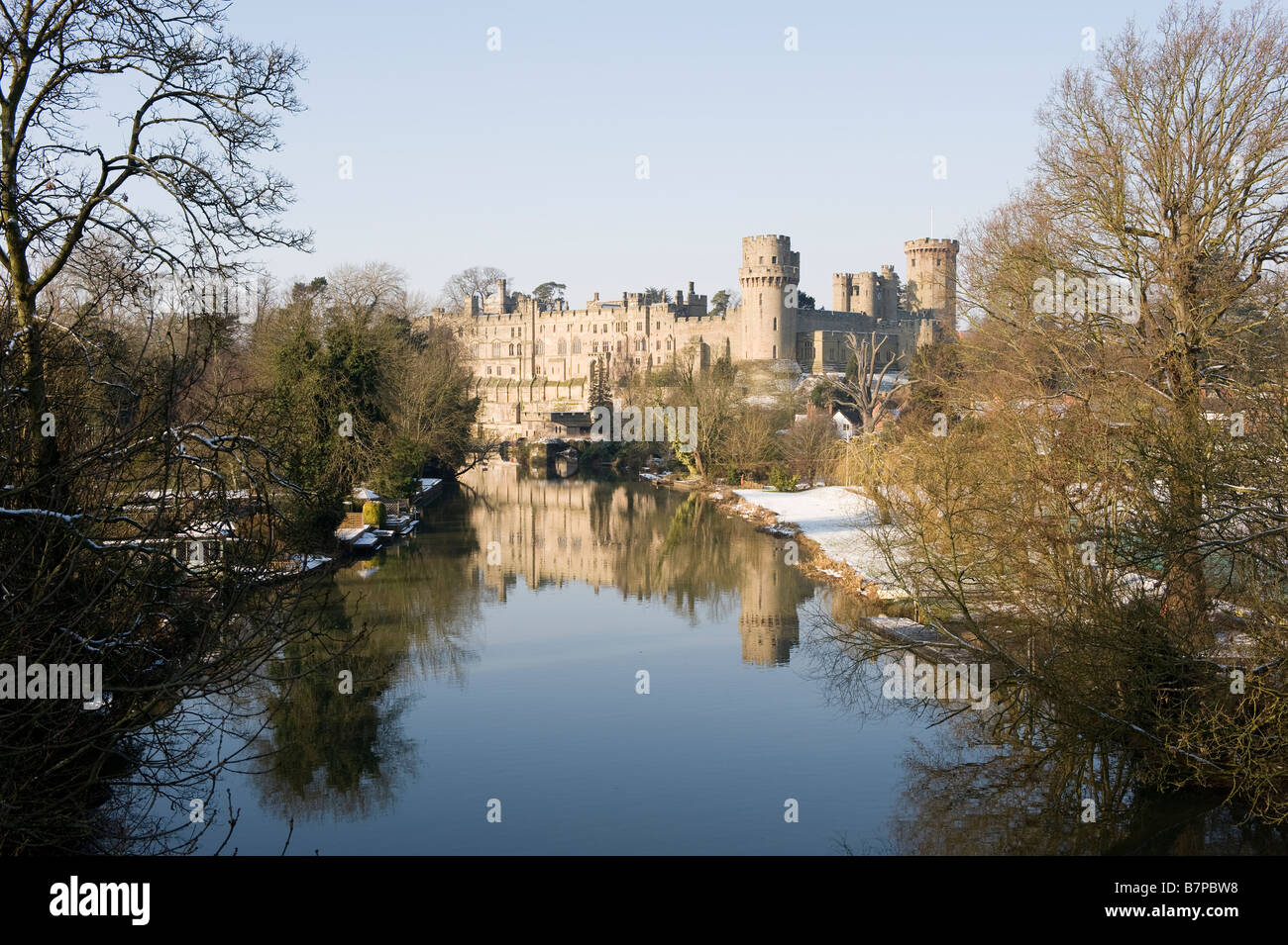 Warwick winter snow warwickshire hi-res stock photography and images ...
