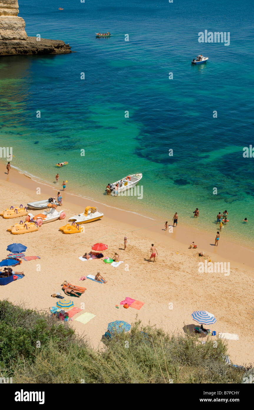 Portugal, Algarve, Praia da Nossa Senhora da Rocha near Armacao de Pera ...