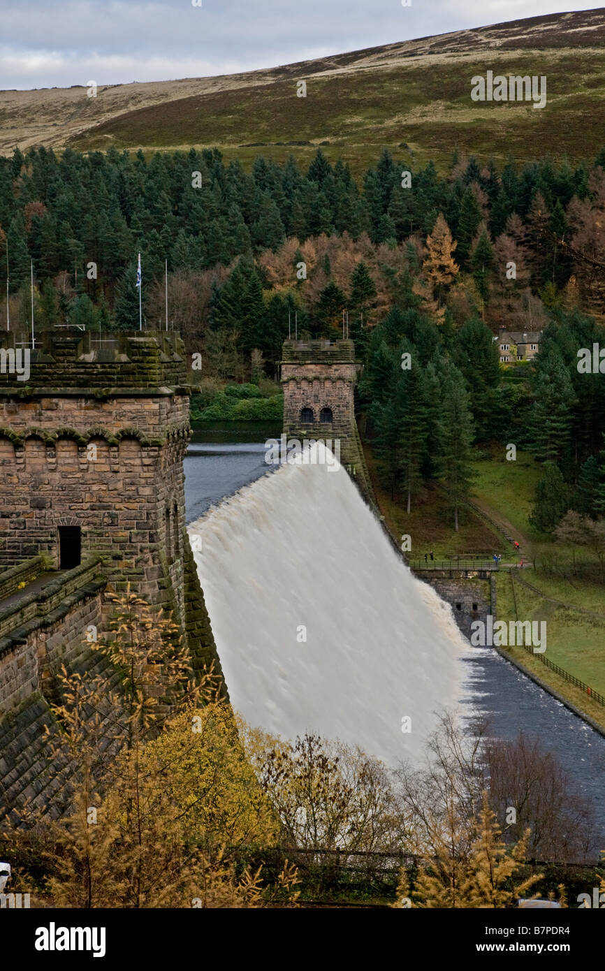 Derwent dam tower hi-res stock photography and images - Alamy