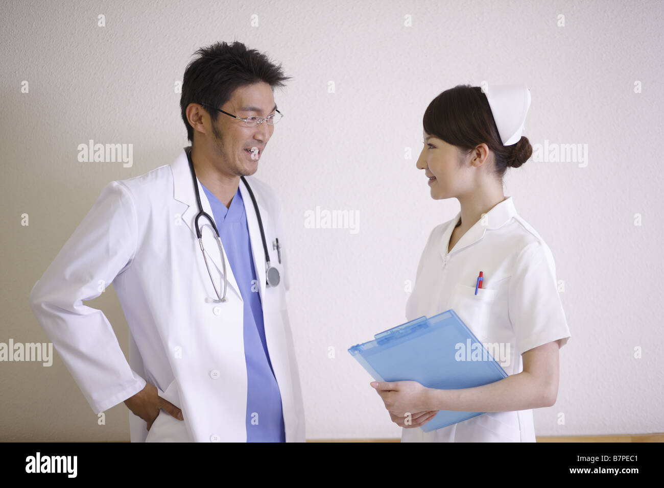 Nurses Talking To Each Other High Resolution Stock Photography and ...