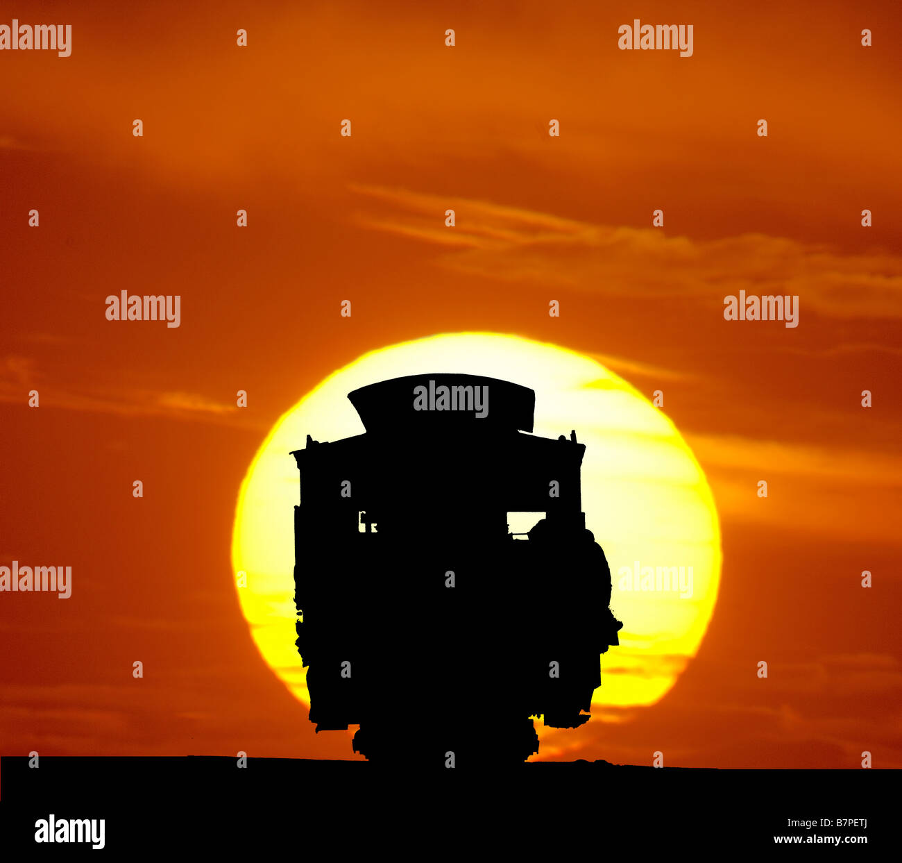 cable car in San Francisco California at sunset Stock Photo - Alamy