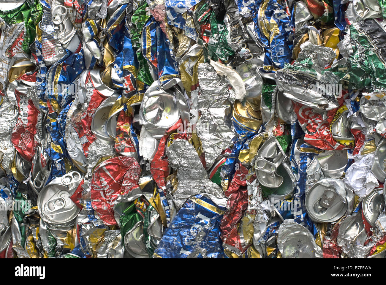 Flattened cans hi-res stock photography and images - Alamy
