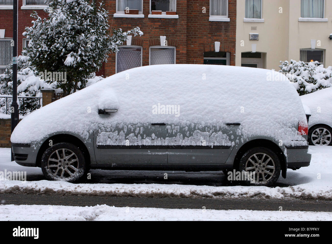White covered car wheels hi-res stock photography and images - Alamy